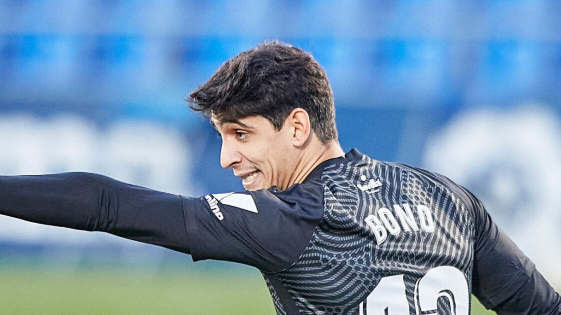 Yassine Bounou : Toute l'actu Football de Yassine Bounou — Foot11.com